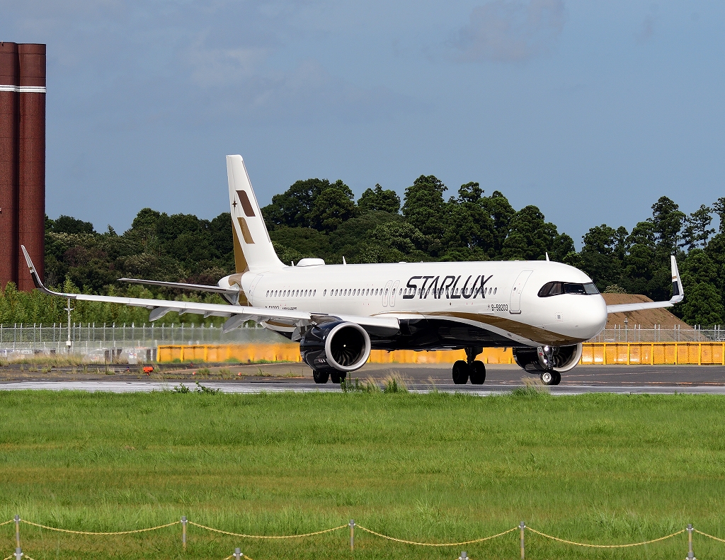 スターラックス・エアラインズ – Starlux Airlines [JX/SJX] Airbus A321neo (B-58203 ...