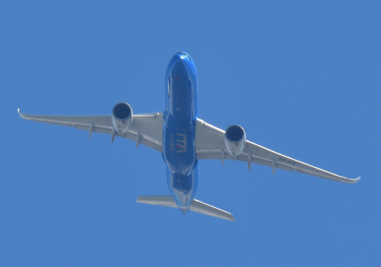 ITAエアウェイズ – Italia Trasporto Aereo [AZ/ITY] Airbus A350-900 (EI-IFE ...